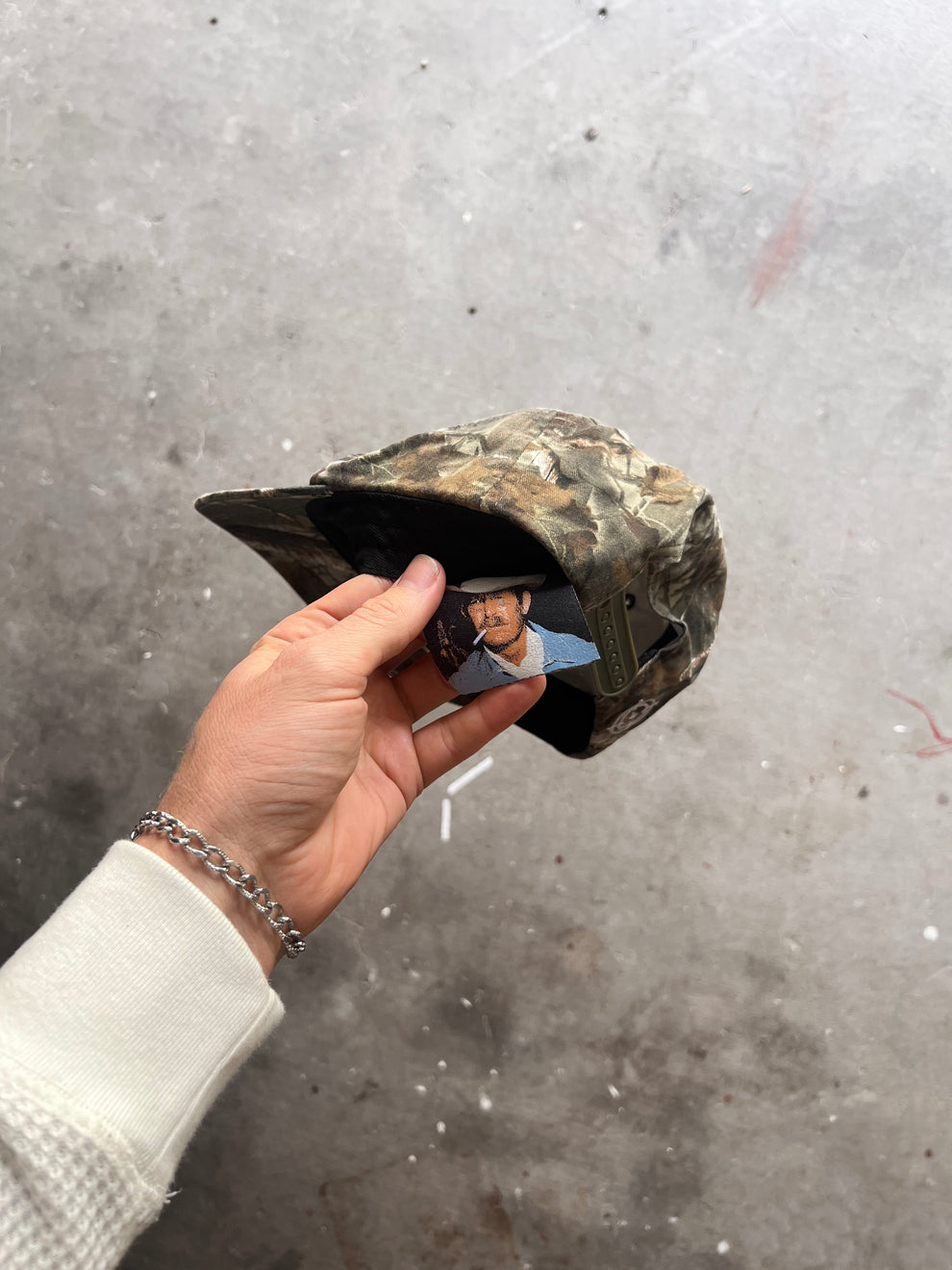 "UNCLE RICS" REAL TREE – Uncle Ric's Studios